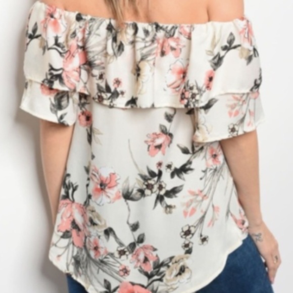 Tops | Nwt Off The Shoulder Pretty Spring Floral Top M | Poshmark